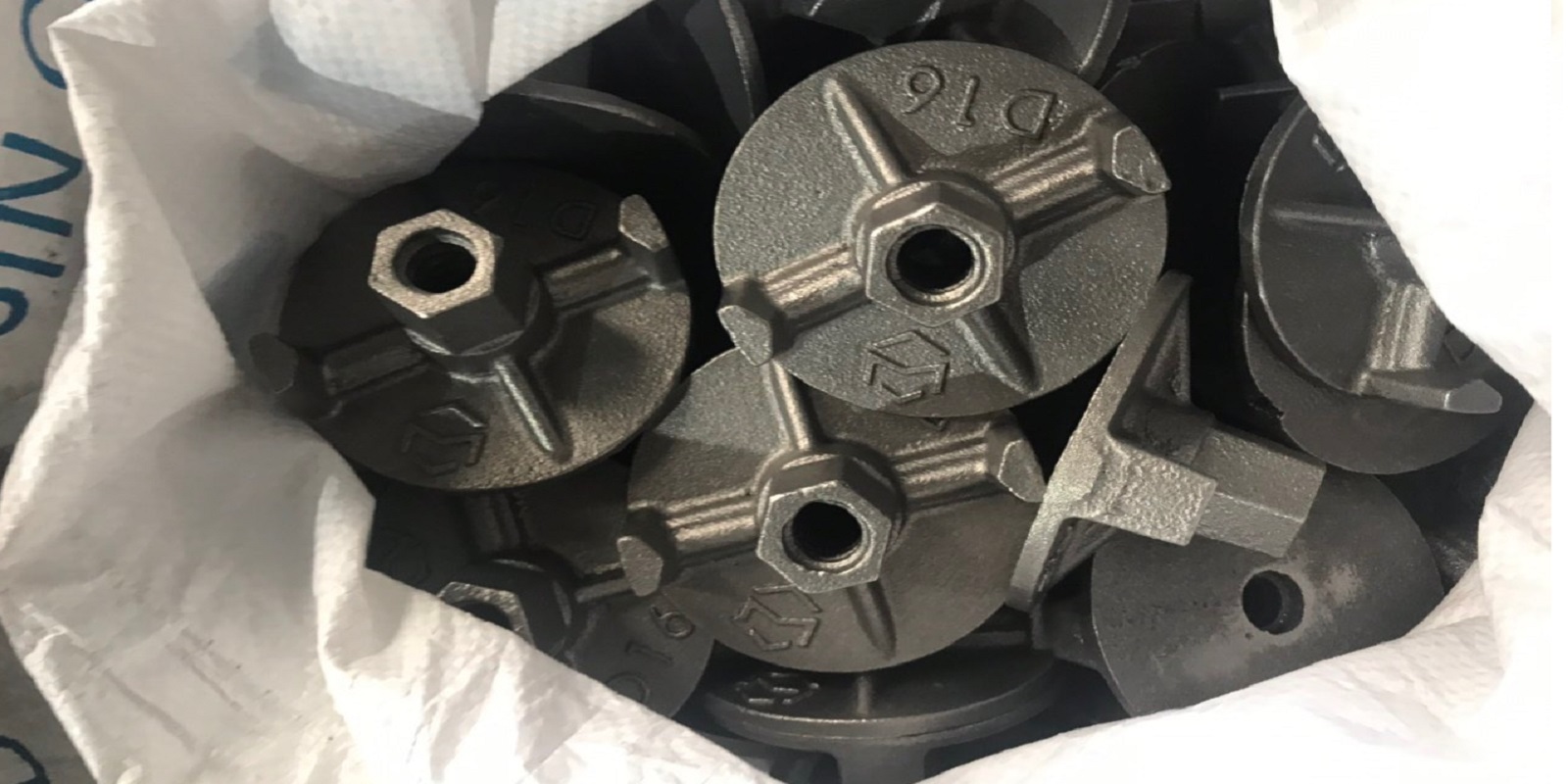Cung Cấp Ty ren bát chuồn tại Bình Dương- D12, D16, D17